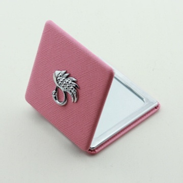 swan design compact mirror
