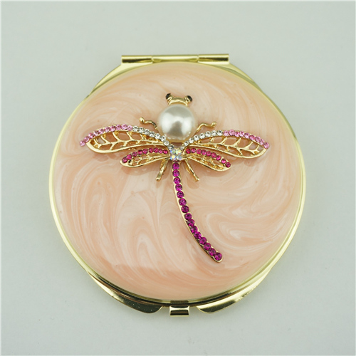 Jeweled Dragonfly Compact Mirror – A Symbol of Elegance & Nature’s Beauty