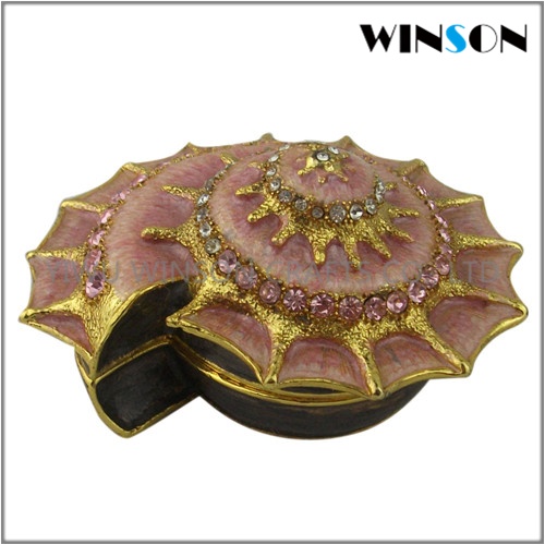conch shape trinket box/handmade metal jeweled box/