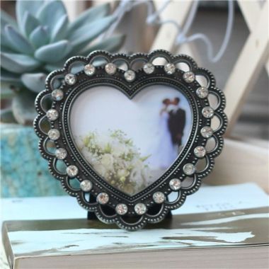 anniversary gifts,zinc alloy metal photo frame,hreat-shaped picture frame